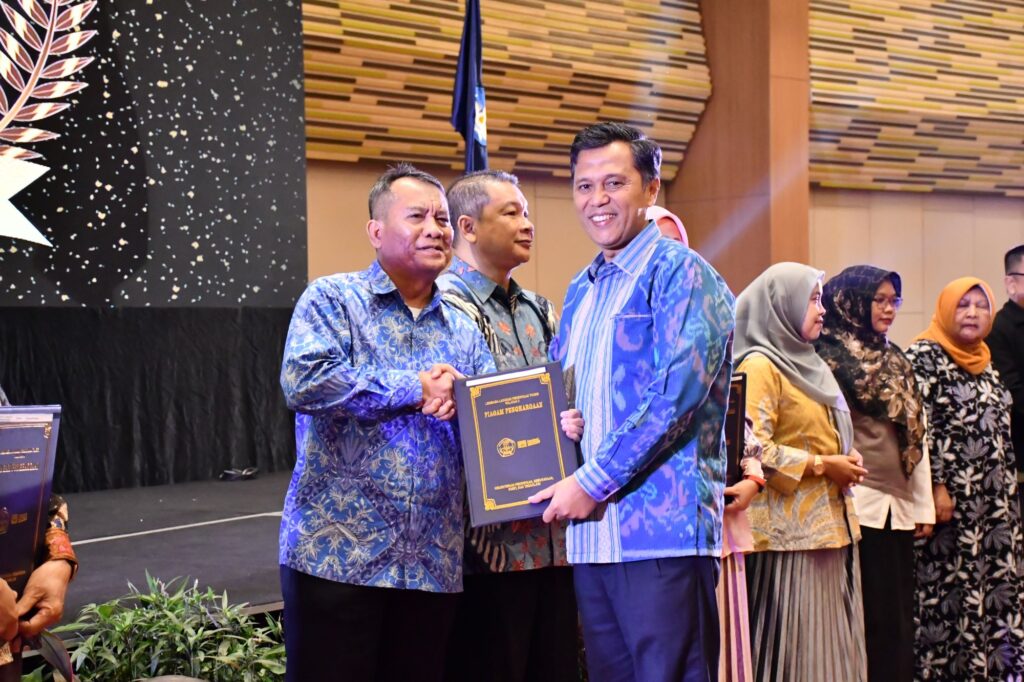 Institut Citra Internasional Sabet Peringkat 2 LLDIKTI II Awards 2024 | SEVIMA