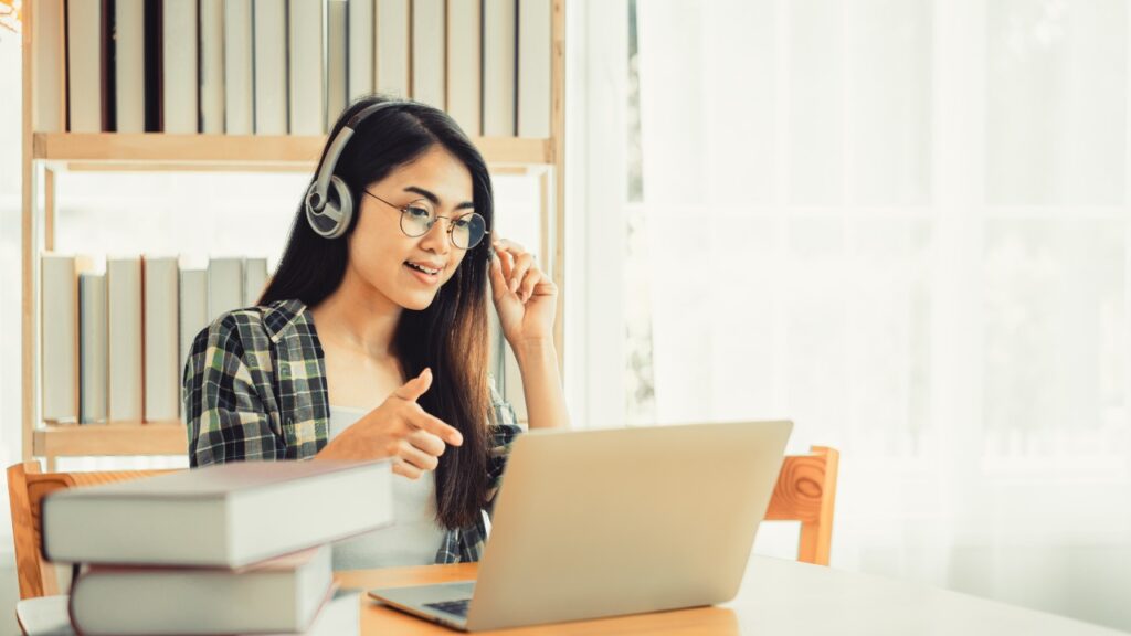 Kuliah Online, Solusi Efektif untuk Efisiensi dan Tingkatkan Kualitas Pembelajaran | SEVIMA